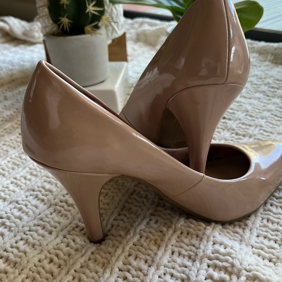 Fergalicious | Shoes | Natural Tan Color Heels | Poshmark